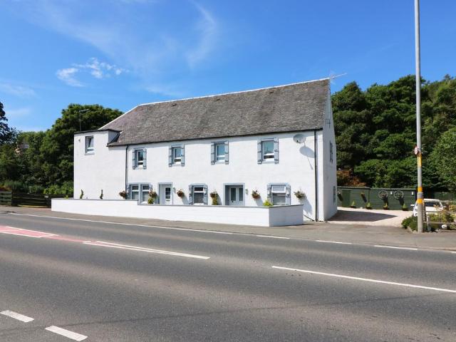 7 bedroom detached house for sale