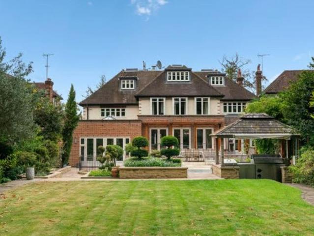 7 bedroom detached house for sale