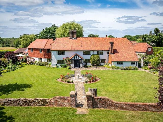 7 bedroom detached house for sale