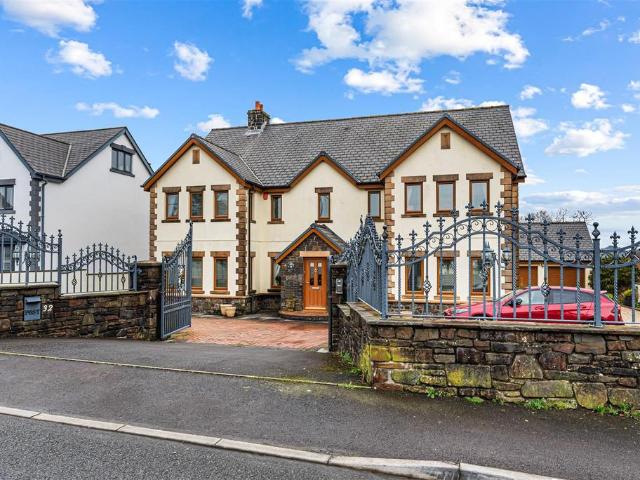 7 bedroom detached house for sale