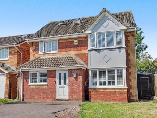 7 bedroom detached house for sale