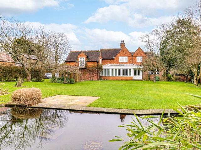 7 bedroom detached house for sale