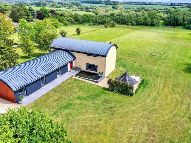 7 bedroom detached house for sale