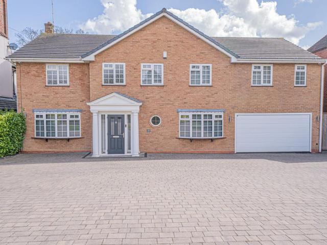 7 bedroom detached house for sale