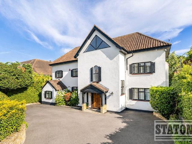 7 bedroom detached house for sale
