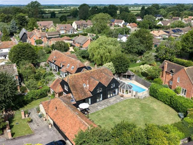 7 bedroom detached house for sale