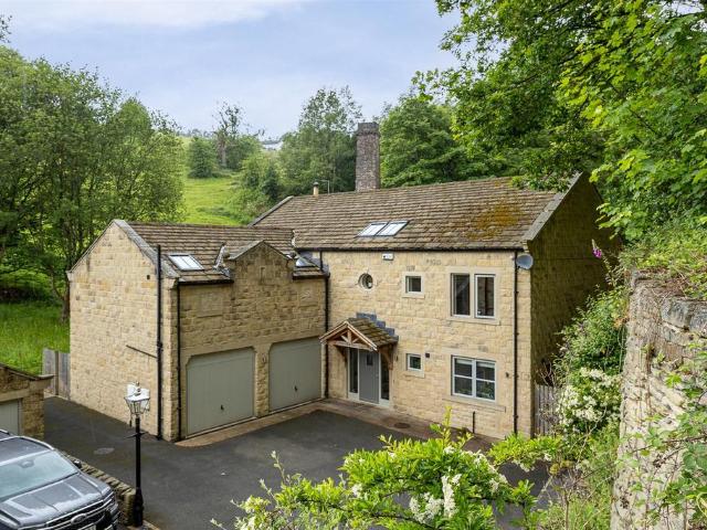 7 bedroom detached house for sale