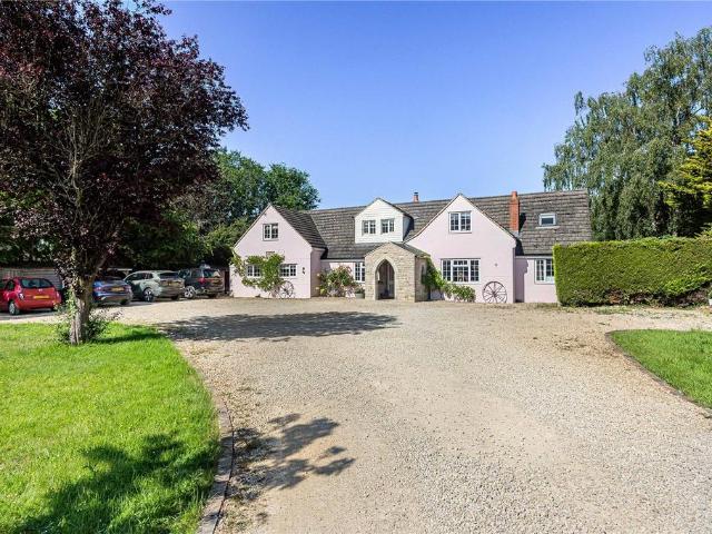 7 bedroom detached house for sale