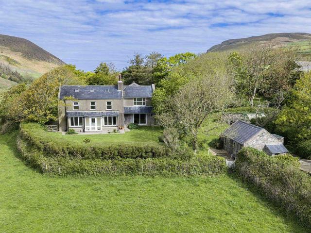 7 bedroom detached house for sale