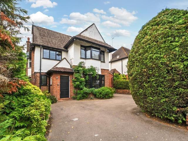 7 bedroom detached house for sale