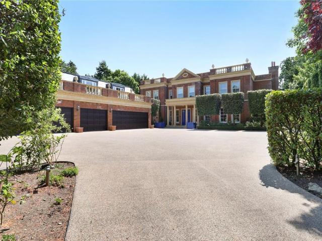 7 bedroom detached house for sale