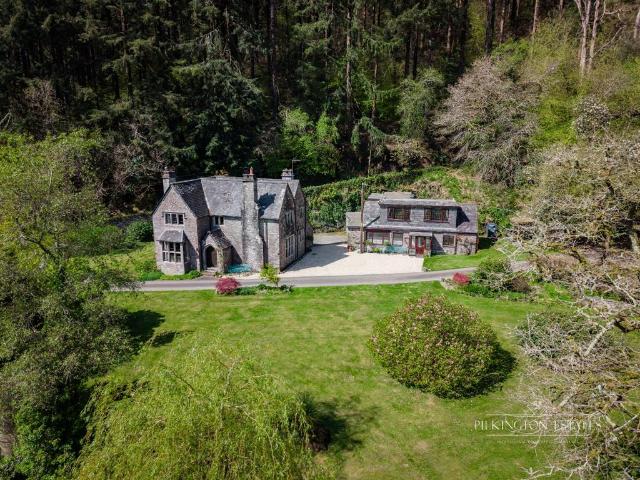 7 bedroom detached house for sale