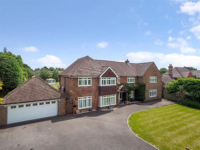 7 bedroom detached house for sale