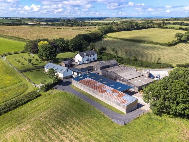 7 bedroom detached house for sale