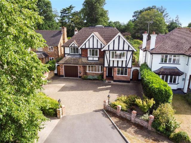 7 bedroom detached house for sale