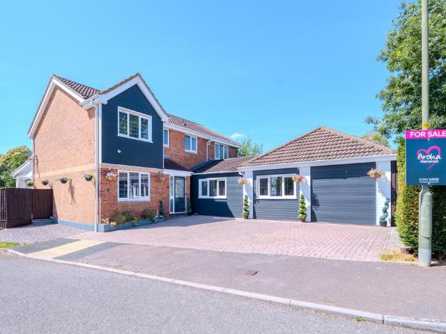 7 bedroom detached house for sale