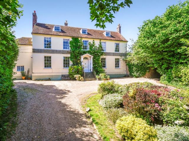 7 bedroom detached house for sale