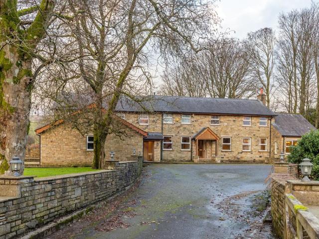 7 bedroom detached house for sale