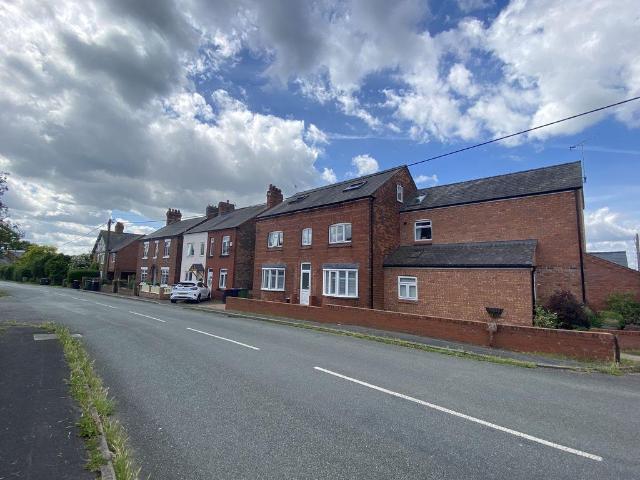 7 bedroom detached house for sale