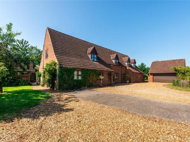 7 bedroom detached house for sale