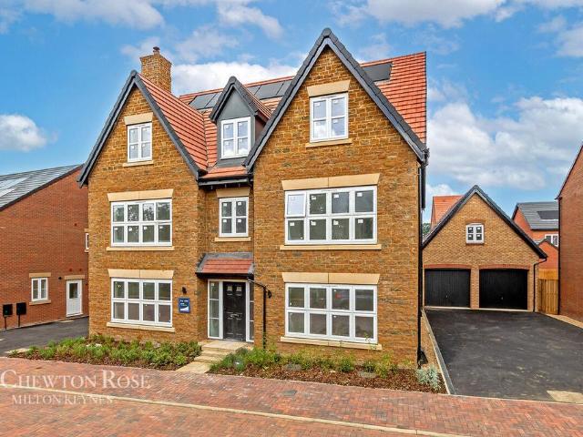 7 bedroom detached house for sale