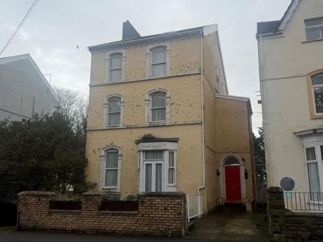 7 bedroom detached house for sale