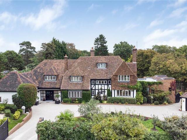7 bedroom detached house for sale