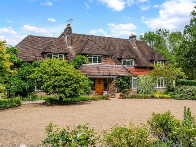 7 bedroom detached house for sale