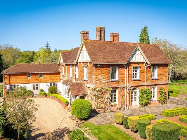 7 bedroom detached house for sale
