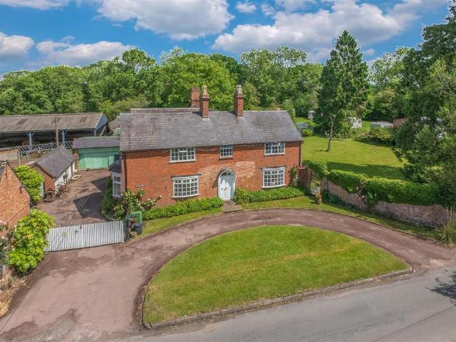 7 bedroom detached house for sale