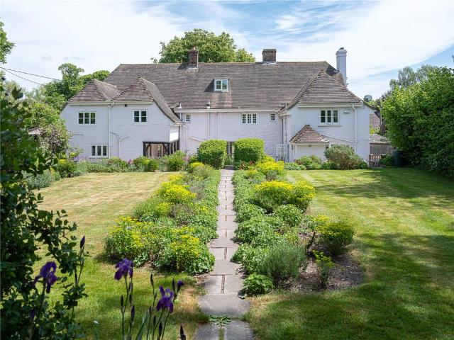 7 bedroom detached house for sale