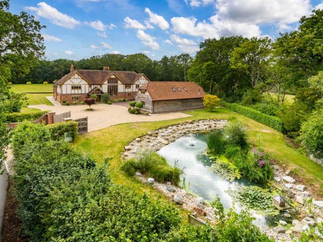 7 bedroom detached house for sale