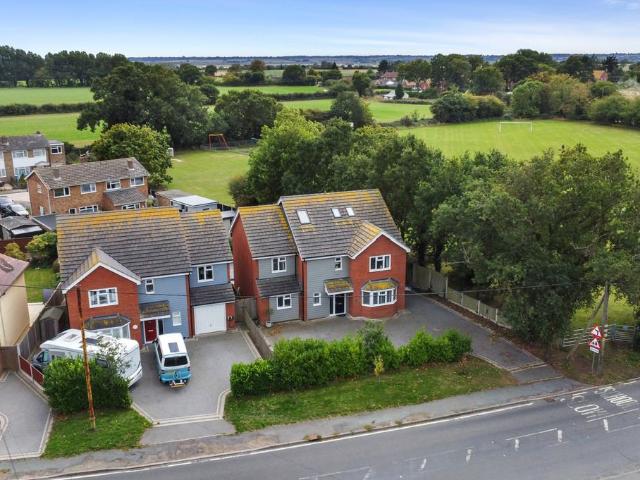 7 bedroom detached house for sale