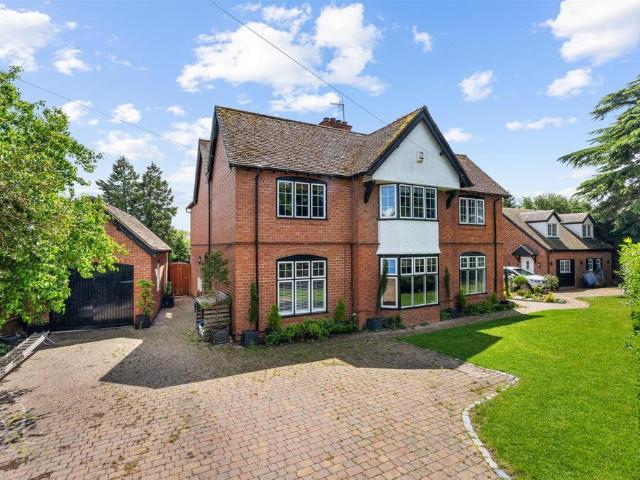 7 bedroom detached house for sale