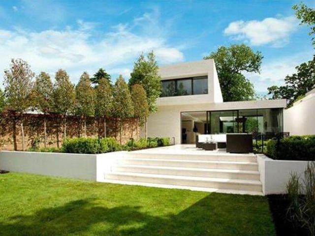 7 Bedroom Detached House For Sale In Coombe Hill, Kingston Upon Thames