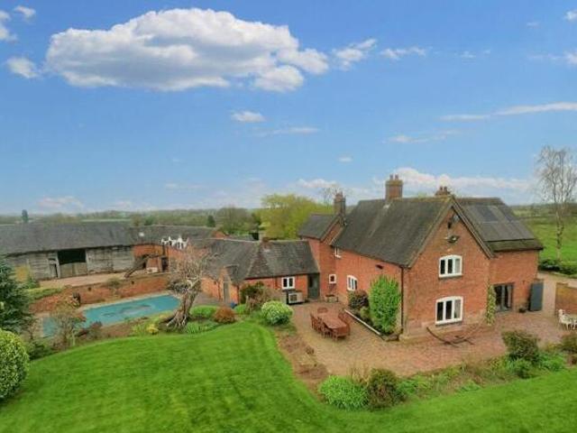 7 Bedroom Detached House For Sale In Croxton