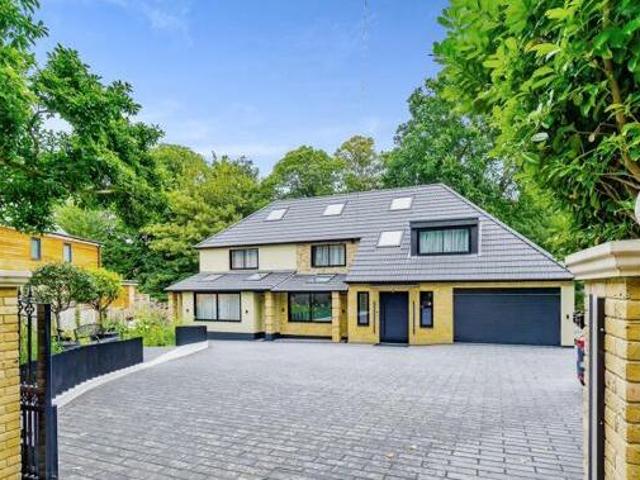 7 Bedroom Detached House For Sale In Croydon