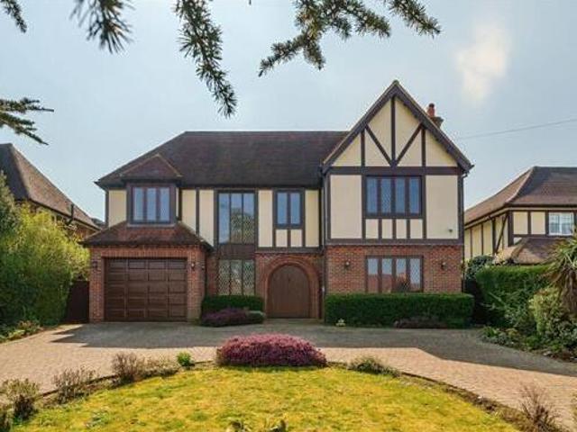 7 Bedroom Detached House For Sale In Brookmans Park, Hertfordshire