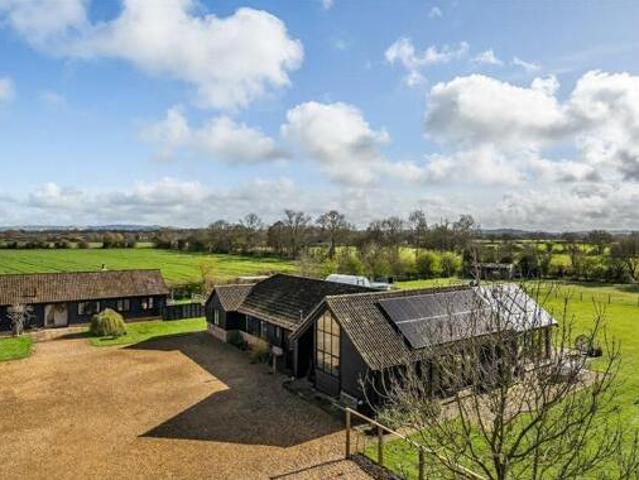 7 Bedroom Detached House For Sale In Bulkington