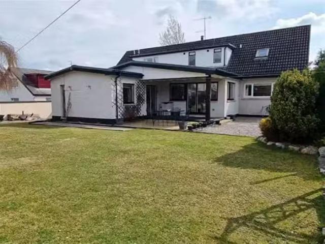 7 Bedroom Detached House For Sale In Dunroamin Bed And Breakfa.