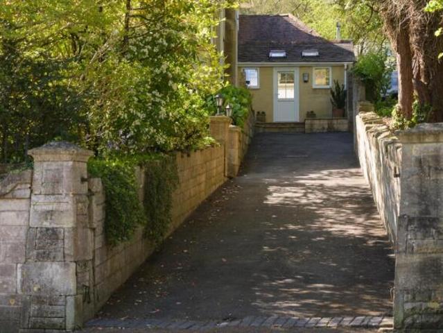 7 bedroom detached house for sale in Englishcombe Lane, Bath, Somerset BA2