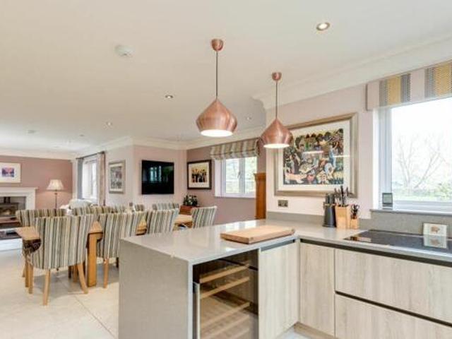 7 Bedroom Detached House For Sale In Euxton