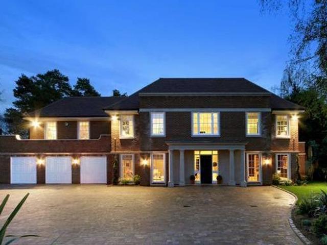 7 bedroom detached house for sale in Fishers Wood Sunningdale Berkshire SL5 SL5