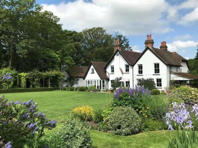 7 Bedroom Detached House For Sale In Knebworth