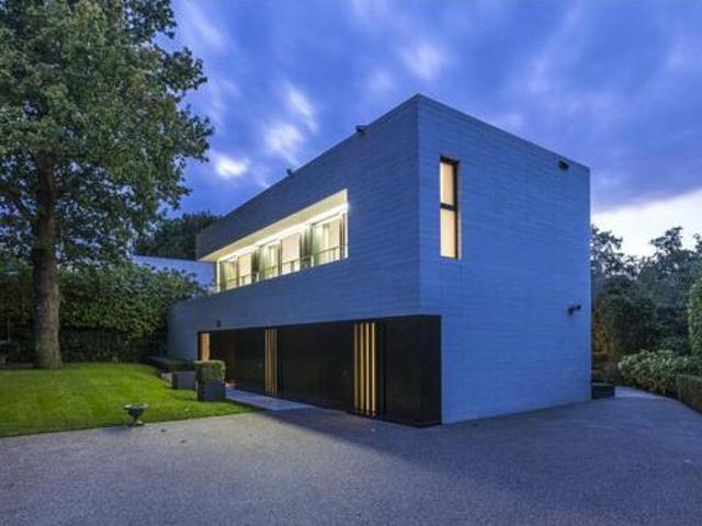 7 Bedroom Detached House For Sale In Kingston Upon Thames, Surrey