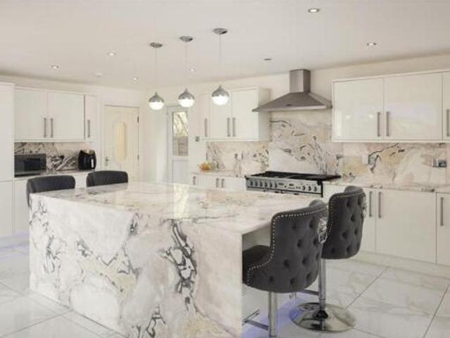7 Bedroom Detached House For Sale In Kings Road