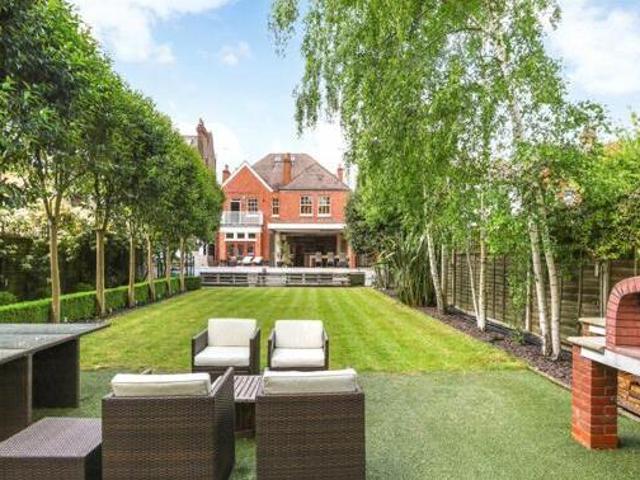 7 Bedroom Detached House For Sale In London
