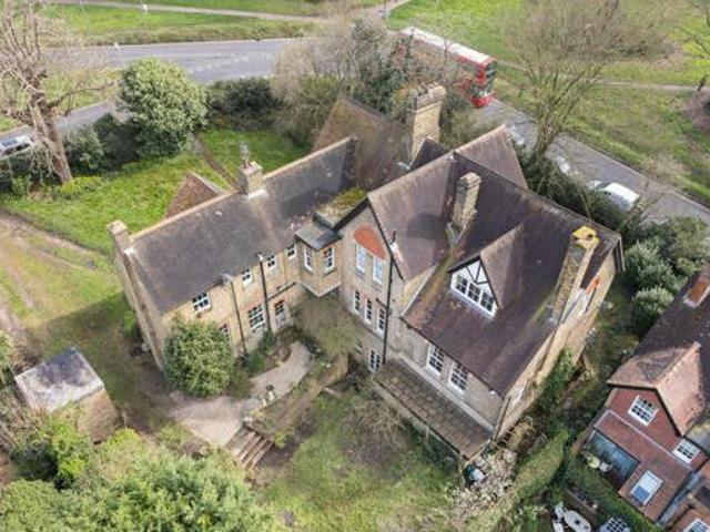 7 Bedroom Detached House For Sale In London