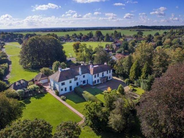 7 Bedroom Detached House For Sale In Littlewick Green, Berkshire