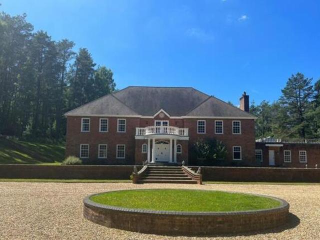 7 Bedroom Detached House For Sale In Lyndhurst